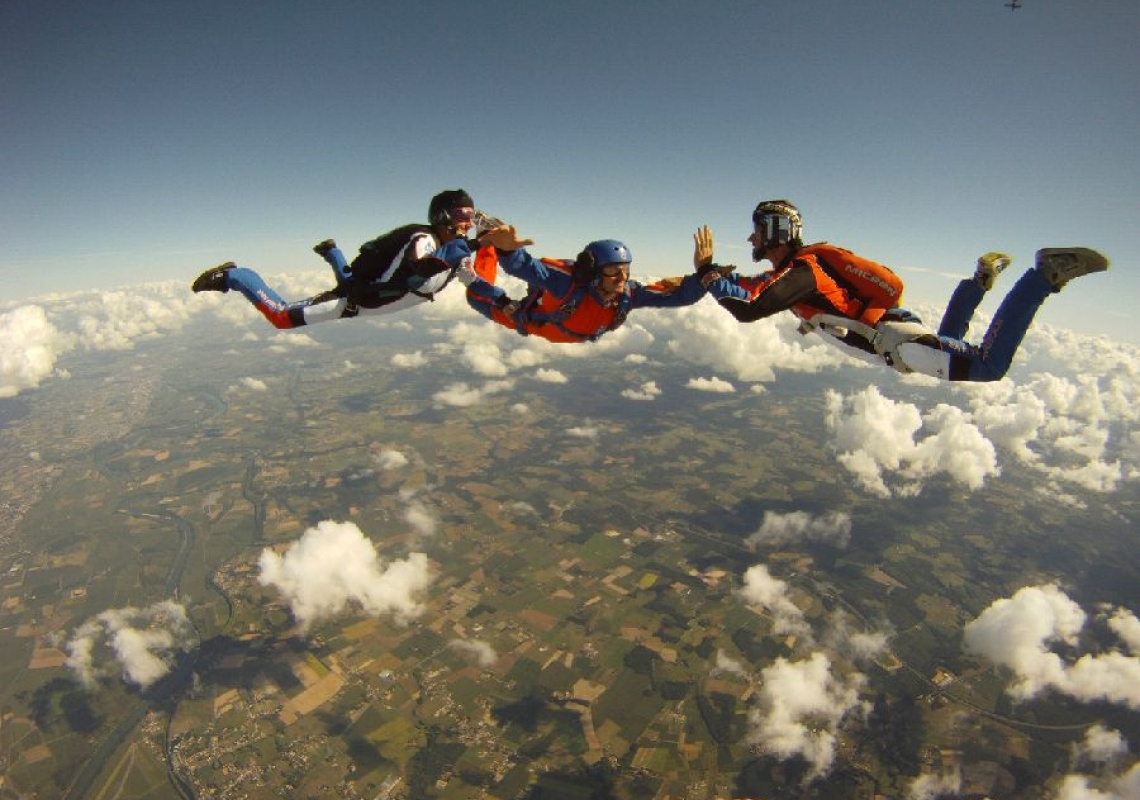 Stages de parachutisme | Espace Chute Libre