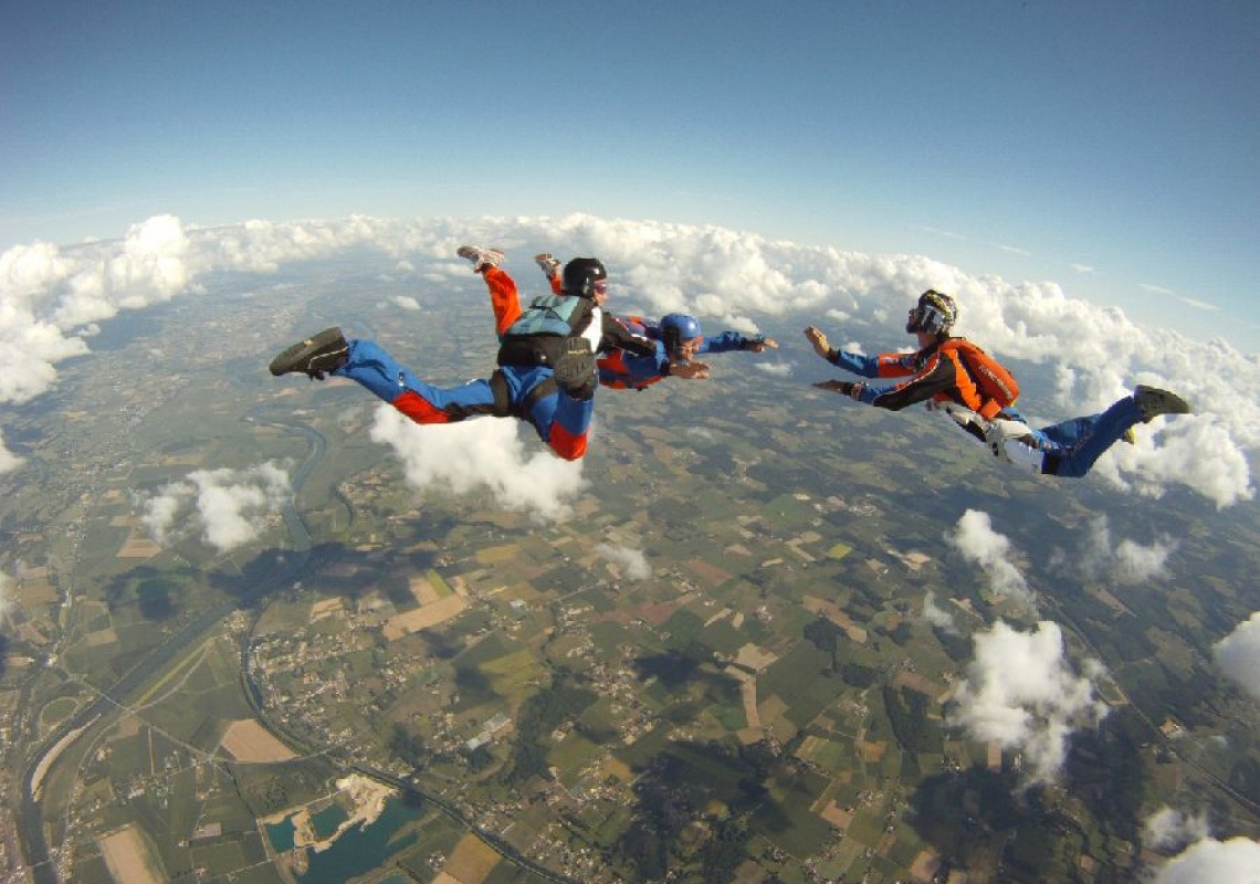 Stages de parachutisme | Espace Chute Libre