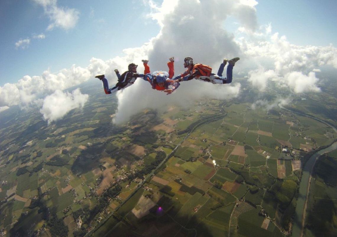 Stages de parachutisme | Espace Chute Libre